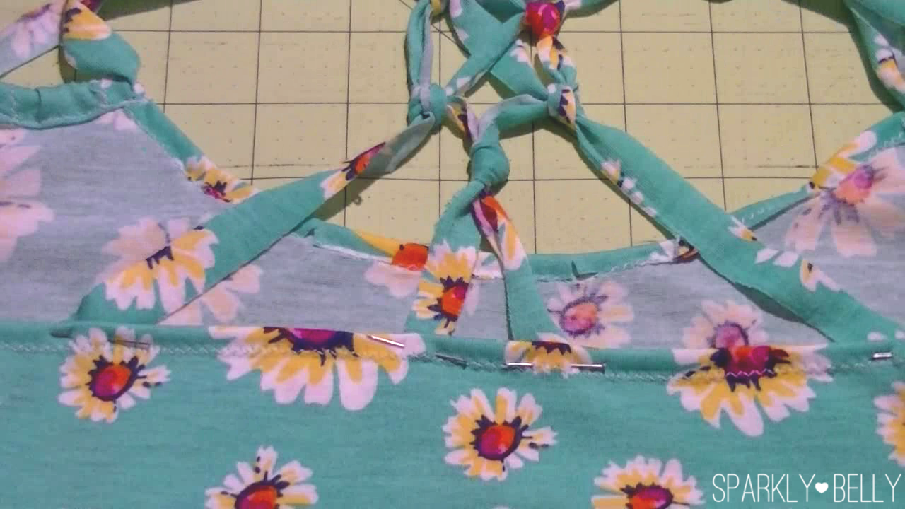 how to make crop top back design - SPARKLY BELLY