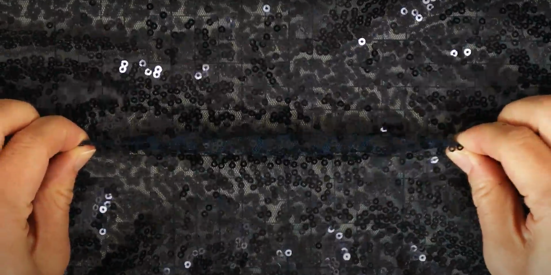 Sewing-sequin-fabric-stretch-check - SPARKLY BELLY